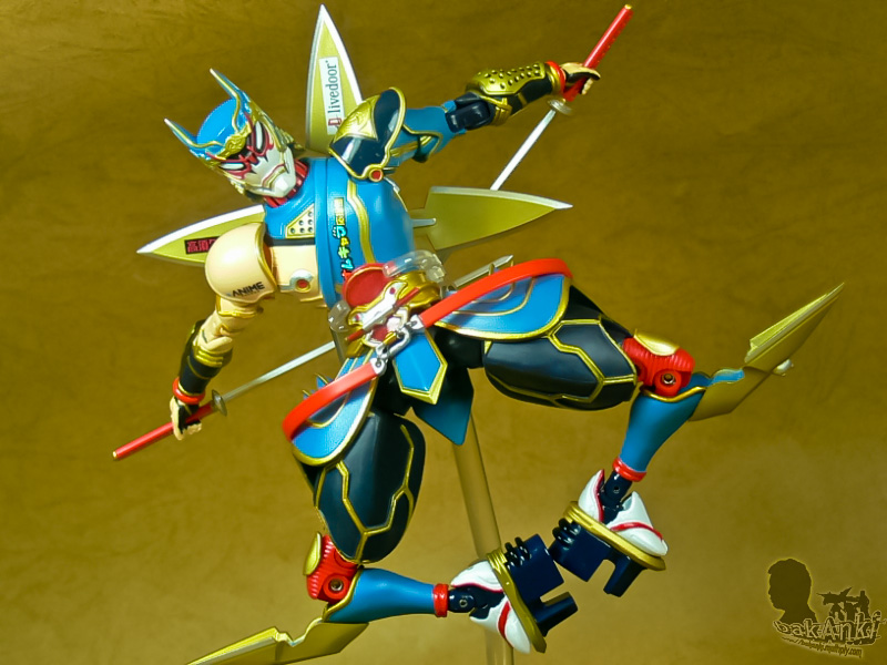 bakAnki: [FiguReview] SHFiguarts Origami Cyclone